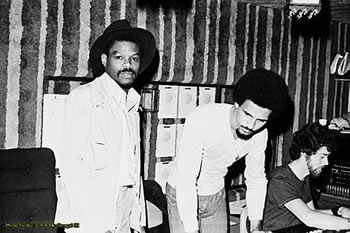 Gene McFadden Dies at 56 - SOULANDFUNKMUSIC.COM Soul Funk Music ...